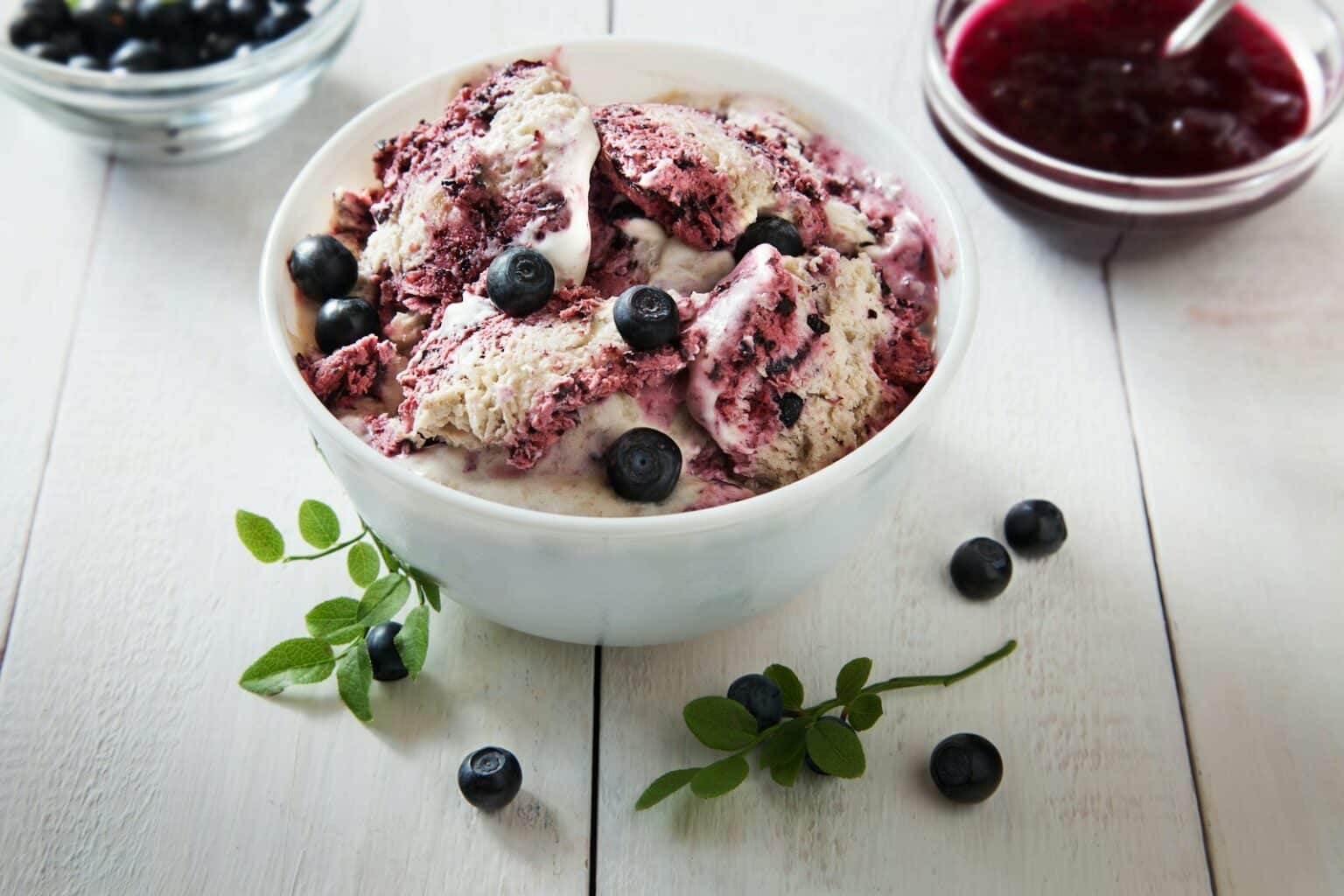 7 Homemade Pupsicle Recipes for Your Dog (Vet Approved) – Dogster