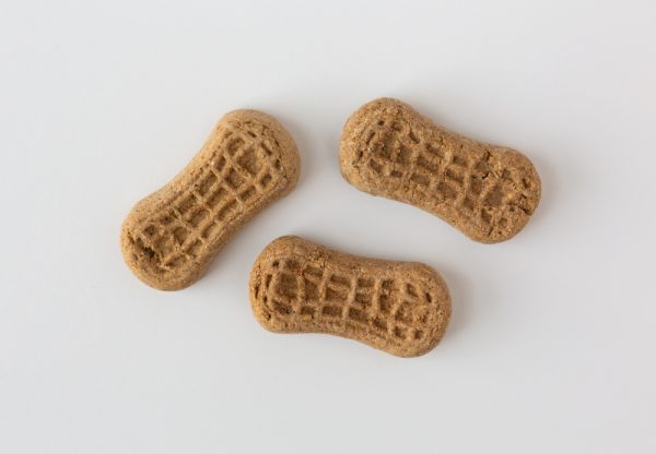 Why Do Dogs Love Peanut Butter So Much? Vet-Approved Enrichment Ideas ...