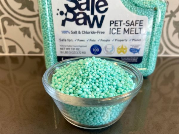 Safe Paw Ice Melter Review 2026: A Pet-Friendly Way to De-Ice – Dogster